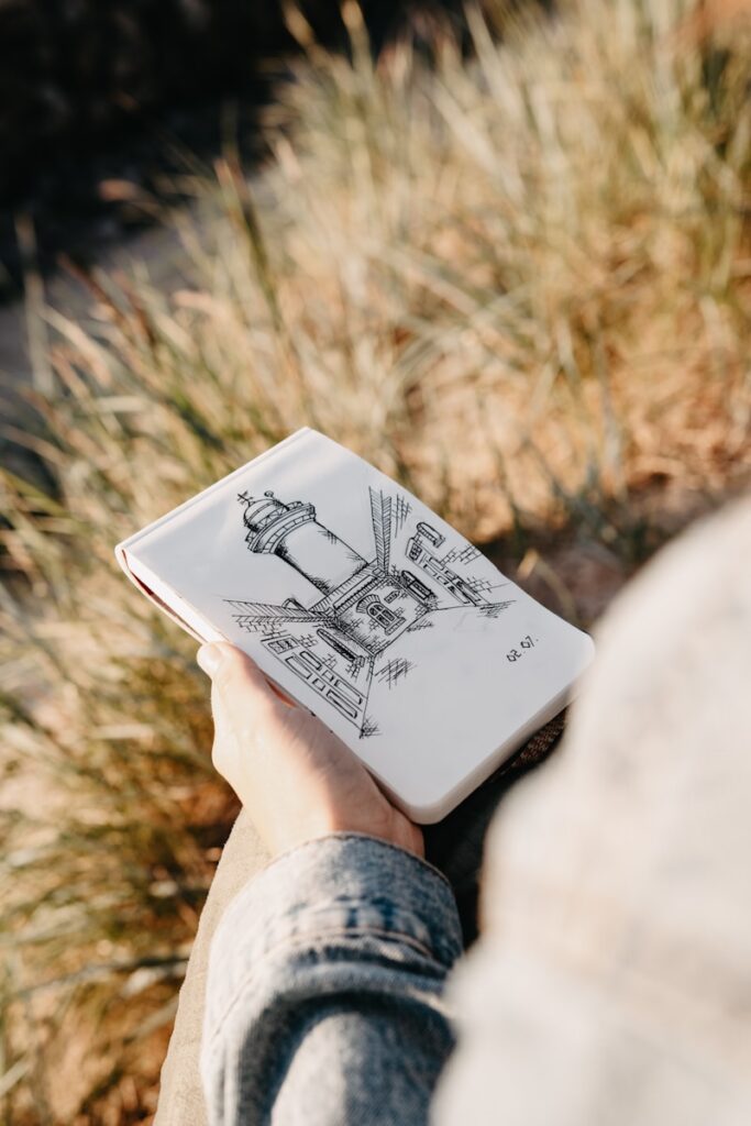 Drawing Prompts: A Guide for New Artists - How to Draw Studio